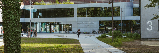 About us | Zeppelin University